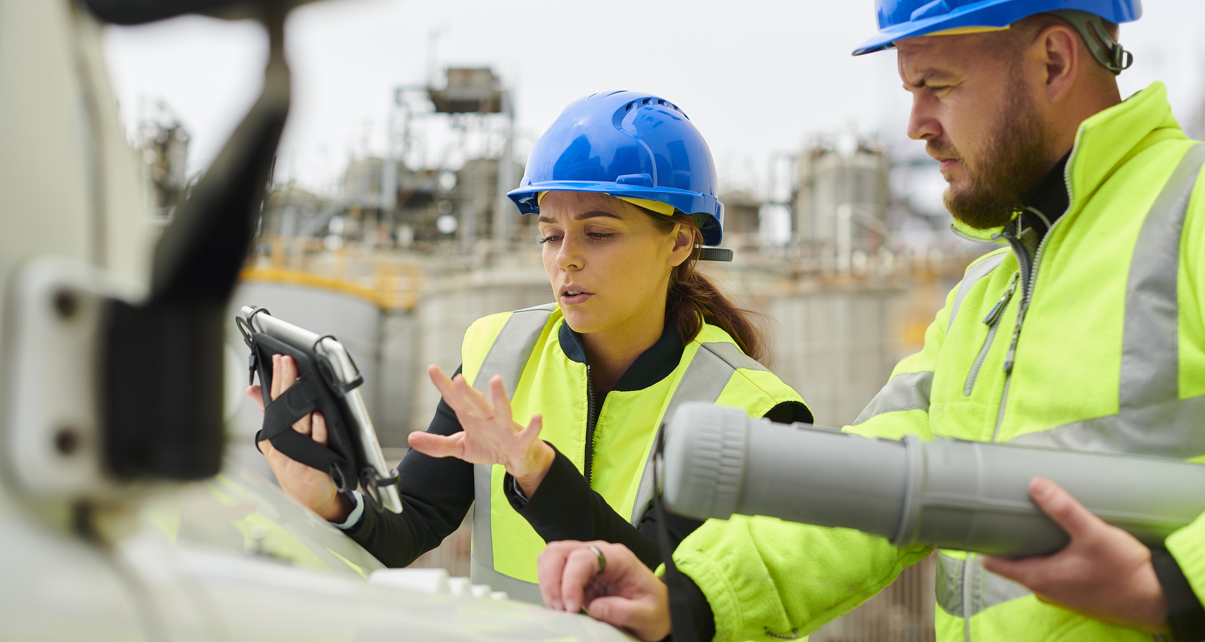 Kigen - Robustel powers 4G/5G industrial edge routers with Kigen eSIMs